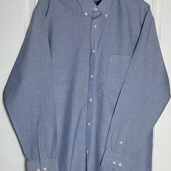 Covington | Shirts | Covington Mens Classic Blue Dress Shirt | Poshmark